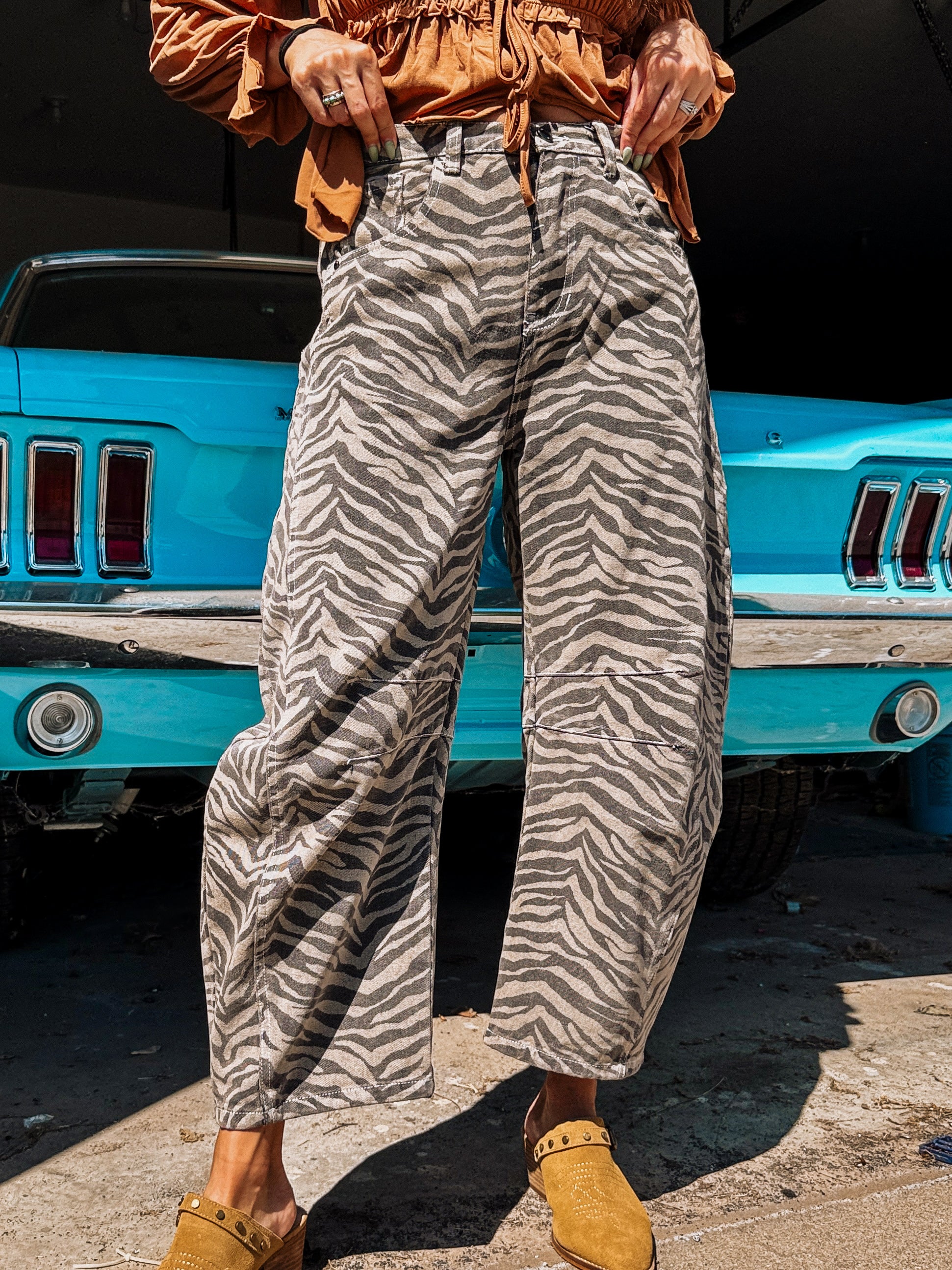 Zebra Barrel Jeans – Rowdy Western Hippie